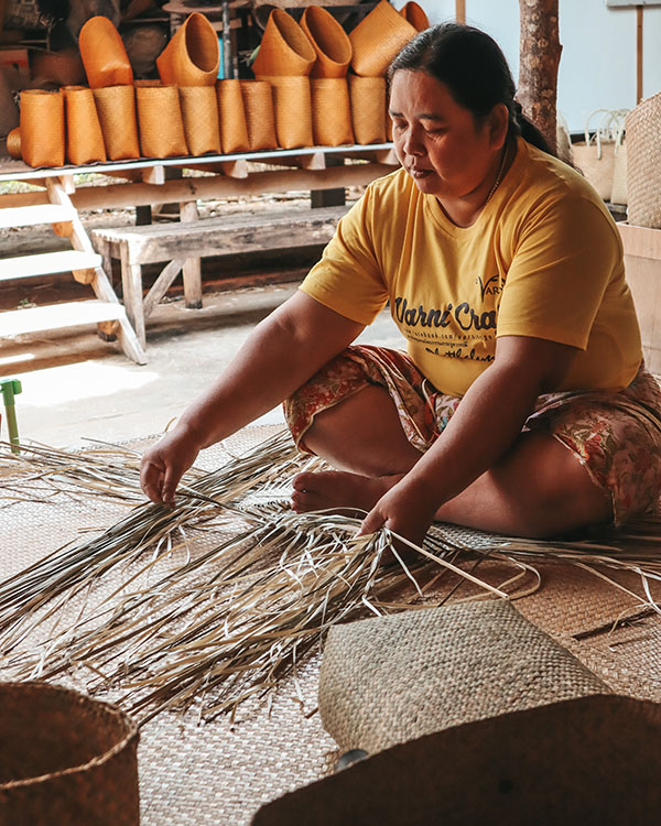 Krajood bag DIY-activity in Phatthalung – Deer is Travelling